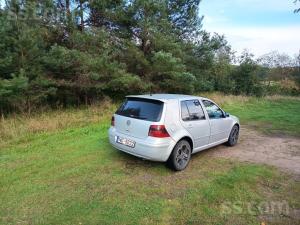 Pelēks Volkswagen Golf 1998 Tukums, ar dzinēja tilpumu 1.90 L un nobraukumu 450 tūkst. km par 1450 €, foto 5 vietnē AUTOMOTO.COM.LV