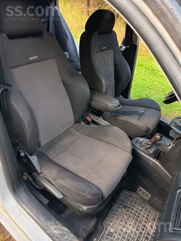 Grey Volkswagen Golf 1998 in Tukums, with an engine capacity of 1.90 L and mileage of 450 thousand km for 1450 €, photo 8 on AUTOMOTO.COM.LV