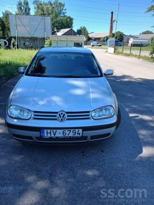 Grey Volkswagen Golf 2000 in Riga, with an engine capacity of 1.90 L and mileage of 607 thousand km for 1000 €, photo 4 on AUTOMOTO.COM.LV
