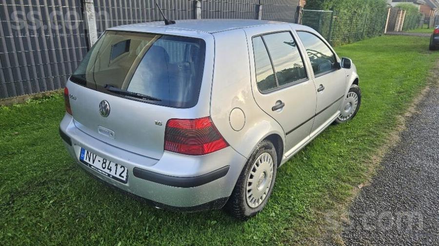 Серый Фольксваген Гольф 2002 в Айзкраукле, объемом двигателя 1.60 л и пробегом 207 тыс. км за 2200 €, фото 1 на AUTOMOTO.COM.LV