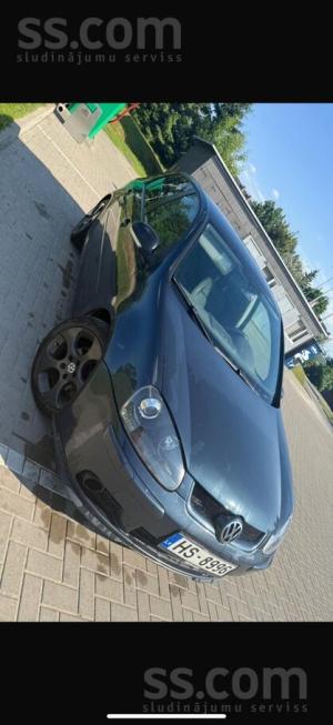Grey Volkswagen Golf 2005 in Rezekne, with an engine capacity of 2.00 L and mileage of 363 thousand km for 2550 €, photo 4 on AUTOMOTO.COM.LV