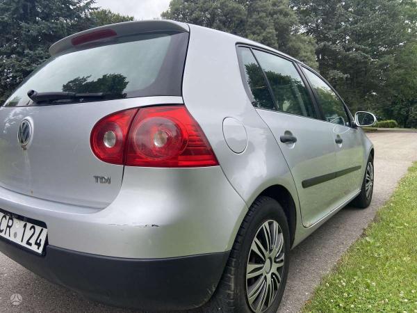 Grey Volkswagen Golf 2005 in Kaunas, with an engine capacity of 1.90 L and mileage of 240 thousand km for 1750 €, photo 3 on AUTOMOTO.COM.LV