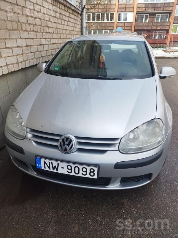 Pelēks Volkswagen Golf 2008 Rēzekne, ar dzinēja tilpumu 1.90 L un nobraukumu 0 tūkst. km par 1550 €, foto 2 vietnē AUTOMOTO.COM.LV