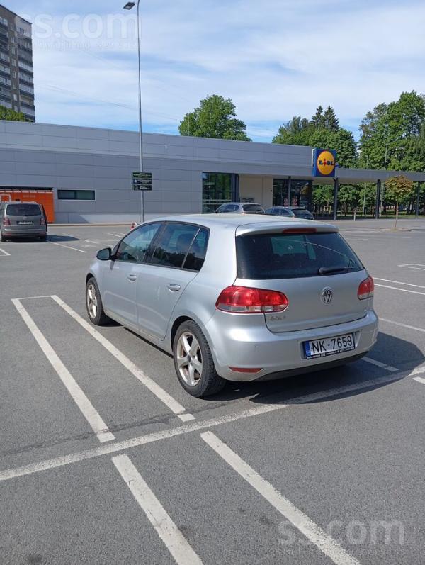Grey Volkswagen Golf 2008 in Riga, with an engine capacity of 1.40 L and mileage of 425 thousand km for 1450 €, photo 2 on AUTOMOTO.COM.LV