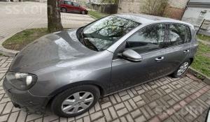 Grey Volkswagen Golf 2009 in Liepaja, with an engine capacity of 1.40 L and mileage of 253 thousand km for 3300 €, photo 4 on AUTOMOTO.COM.LV