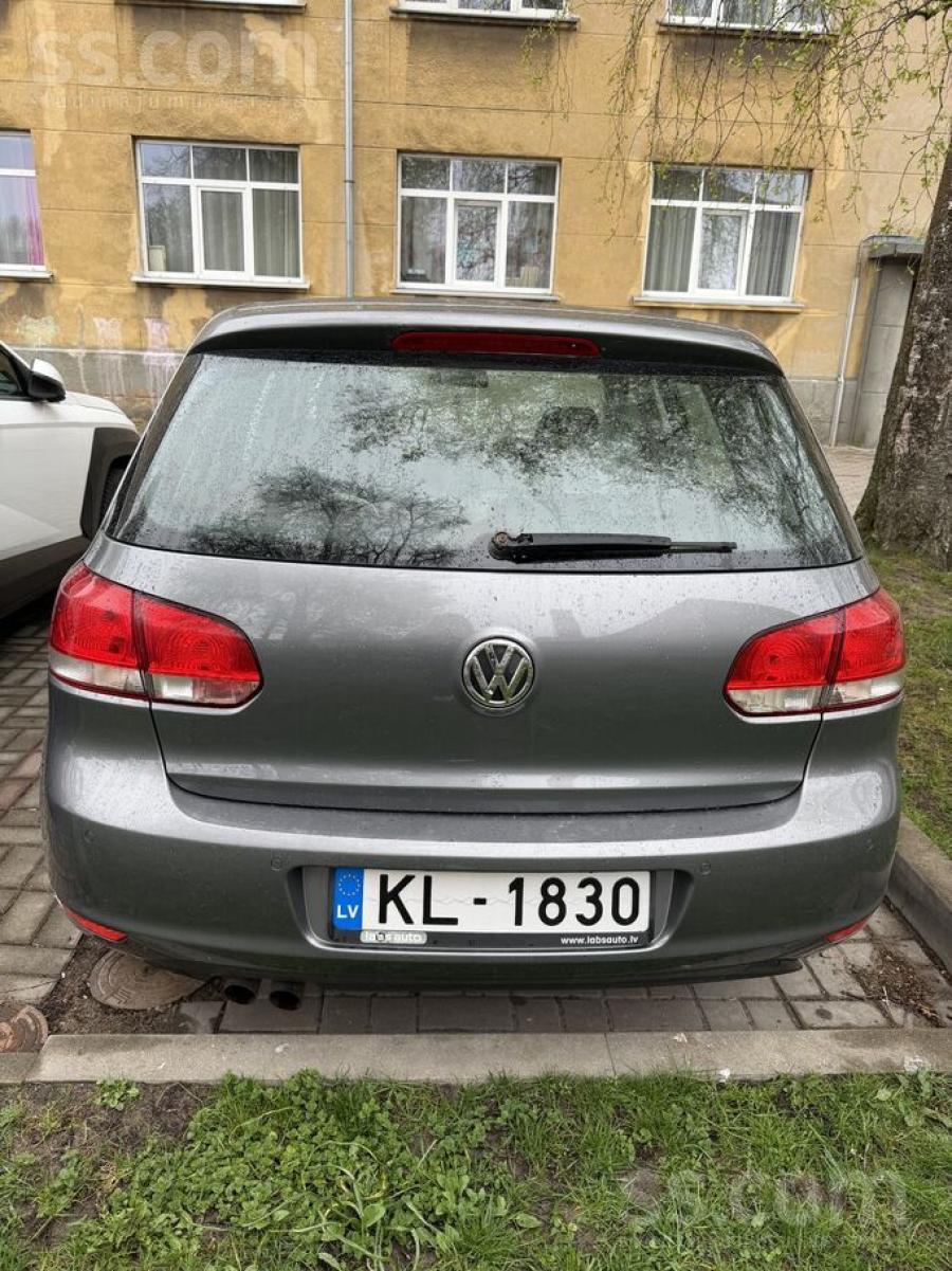 Grey Volkswagen Golf 2009 in Liepaja, with an engine capacity of 1.40 L and mileage of 253 thousand km for 3300 €, photo 6 on AUTOMOTO.COM.LV