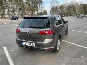 Grey Volkswagen Golf 2013 in Daugavpils, with an engine capacity of 1.60 L and mileage of 236 thousand km for 5000 €, photo 4 on AUTOMOTO.COM.LV