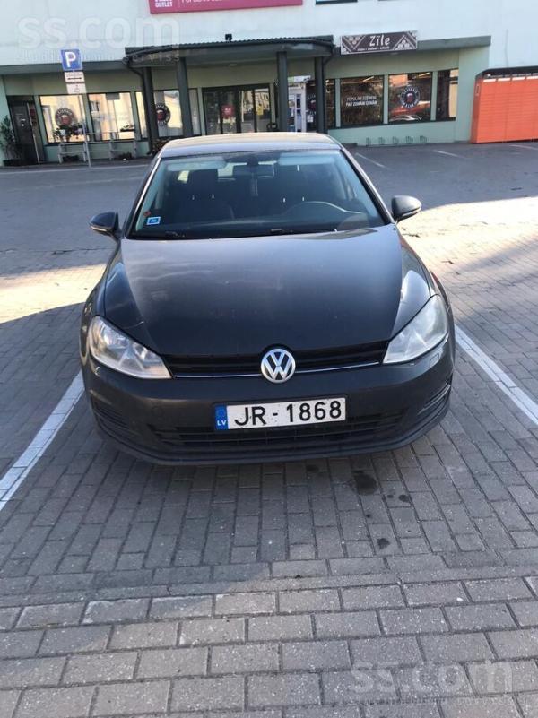 Pelēks Volkswagen Golf 2014 Ogre, ar dzinēja tilpumu 1.40 L un nobraukumu 382 tūkst. km par 3200 €, foto 3 vietnē AUTOMOTO.COM.LV