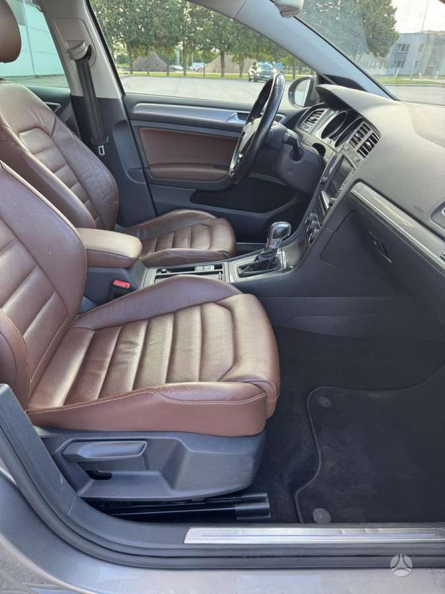 Grey Volkswagen Golf 2014 in Kaunas, with an engine capacity of 0.00 L and mileage of 168 thousand km for 7260 €, photo 21 on AUTOMOTO.COM.LV