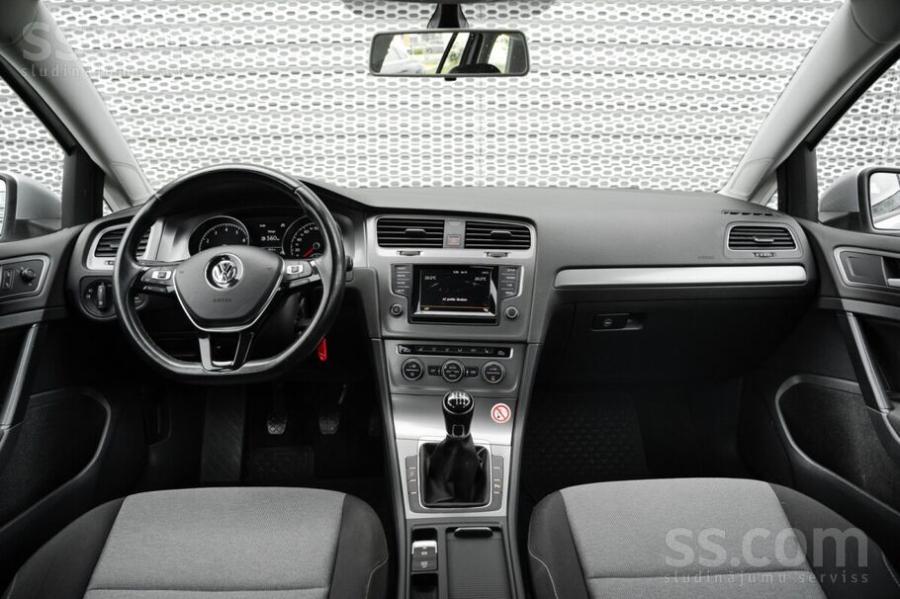 Pelēks Volkswagen Golf 2015 Rīga, ar dzinēja tilpumu 1.40 L un nobraukumu 125 tūkst. km par 7150 €, foto 7 vietnē AUTOMOTO.COM.LV