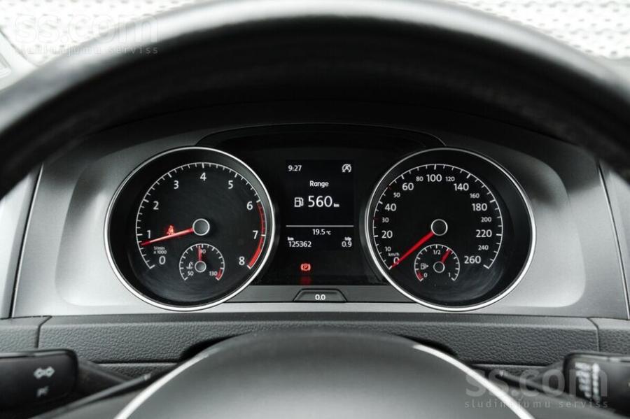 Pelēks Volkswagen Golf 2015 Rīga, ar dzinēja tilpumu 1.40 L un nobraukumu 125 tūkst. km par 7150 €, foto 11 vietnē AUTOMOTO.COM.LV