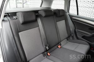 Pelēks Volkswagen Golf 2015 Rīga, ar dzinēja tilpumu 1.40 L un nobraukumu 125 tūkst. km par 7150 €, foto 17 vietnē AUTOMOTO.COM.LV