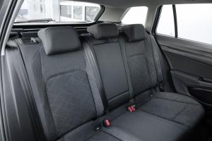 Pelēks Volkswagen Golf 2021 Rīga, ar dzinēja tilpumu 1.50 L un nobraukumu 166 tūkst. km par 13750 €, foto 8 vietnē AUTOMOTO.COM.LV