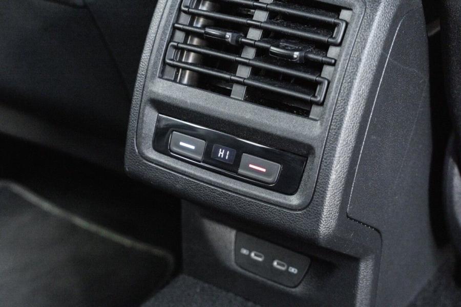 Pelēks Volkswagen Golf 2021 Rīga, ar dzinēja tilpumu 1.50 L un nobraukumu 166 tūkst. km par 13750 €, foto 9 vietnē AUTOMOTO.COM.LV