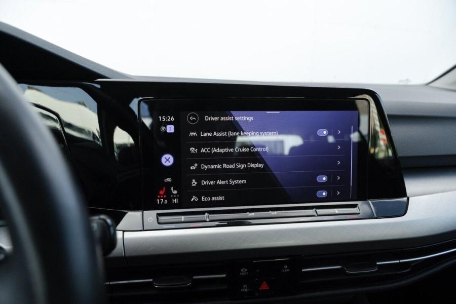 Pelēks Volkswagen Golf 2021 Rīga, ar dzinēja tilpumu 1.50 L un nobraukumu 166 tūkst. km par 13750 €, foto 19 vietnē AUTOMOTO.COM.LV
