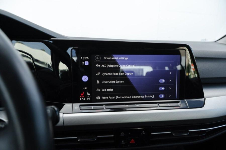 Pelēks Volkswagen Golf 2021 Rīga, ar dzinēja tilpumu 1.50 L un nobraukumu 166 tūkst. km par 13750 €, foto 20 vietnē AUTOMOTO.COM.LV