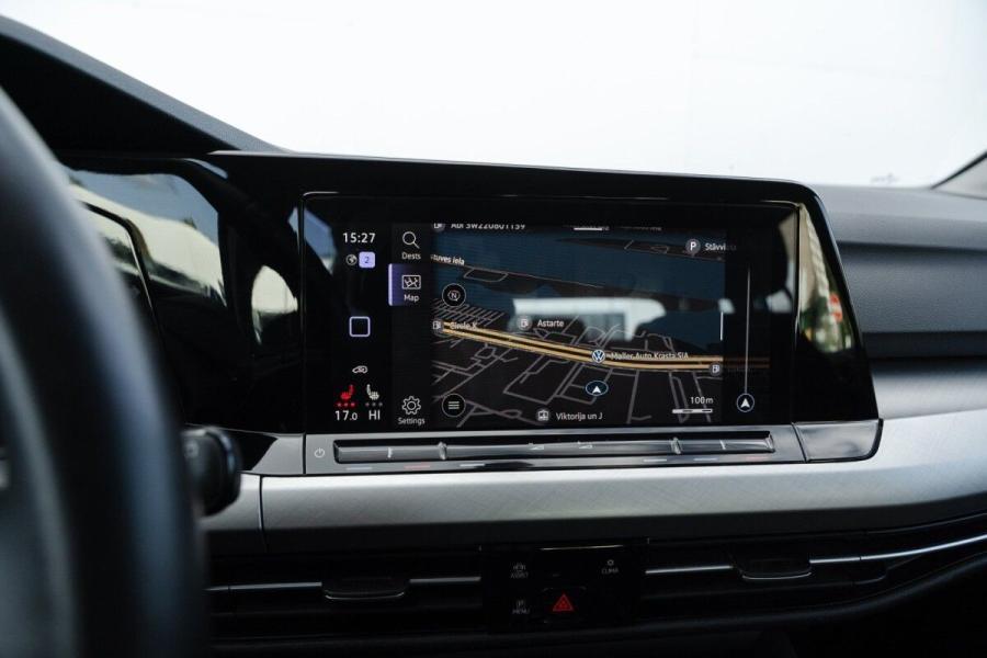 Pelēks Volkswagen Golf 2021 Rīga, ar dzinēja tilpumu 1.50 L un nobraukumu 166 tūkst. km par 13750 €, foto 24 vietnē AUTOMOTO.COM.LV