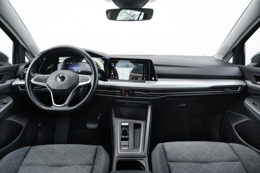 Pelēks Volkswagen Golf 2021 Rīga, ar dzinēja tilpumu 1.50 L un nobraukumu 166 tūkst. km par 13750 €, foto 28 vietnē AUTOMOTO.COM.LV