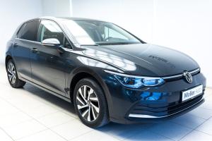 Pelēks Volkswagen Golf 2022 Jehvi, ar dzinēja tilpumu 1.40 L un nobraukumu 150 tūkst. km par 21650 €, foto 4 vietnē AUTOMOTO.COM.LV