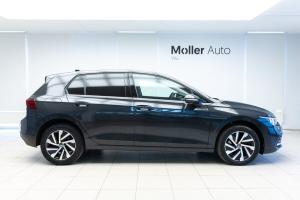 Pelēks Volkswagen Golf 2022 Jehvi, ar dzinēja tilpumu 1.40 L un nobraukumu 150 tūkst. km par 21650 €, foto 5 vietnē AUTOMOTO.COM.LV
