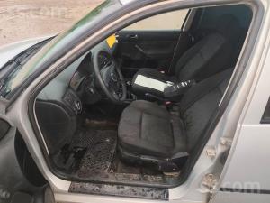 Grey Volkswagen Golf 1999 in Madona, with an engine capacity of 1.90 L and mileage of 341 thousand km for 1100 €, photo 8 on AUTOMOTO.COM.LV