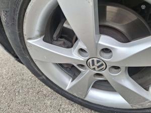 Grey Volkswagen Golf 1999 in Panevezys, with an engine capacity of 1.90 L and mileage of 303 thousand km for 2100 €, photo 12 on AUTOMOTO.COM.LV