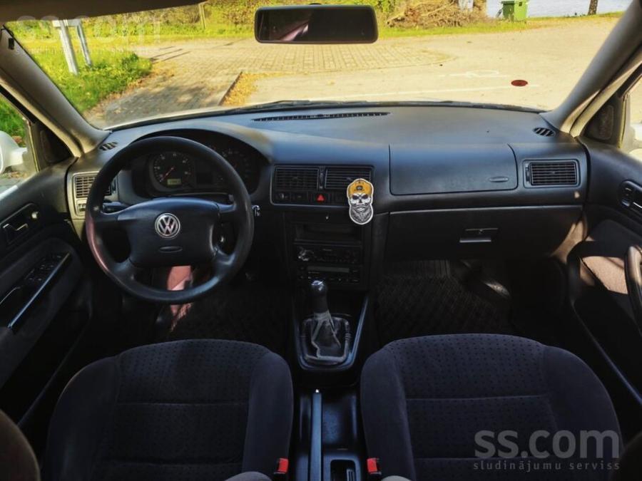 Pelēks Volkswagen Golf 1999 Rīga, ar dzinēja tilpumu 1.90 L un nobraukumu 371 tūkst. km par 1299 €, foto 16 vietnē AUTOMOTO.COM.LV