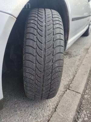 Pelēks Volkswagen Golf 1999 Rīga, ar dzinēja tilpumu 1.90 L un nobraukumu 371 tūkst. km par 1299 €, foto 24 vietnē AUTOMOTO.COM.LV