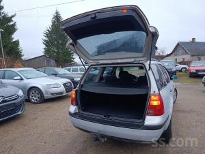 Grey Volkswagen Golf 2000 in Rezekne, with an engine capacity of 1.90 L and mileage of 327 thousand km for 1650 €, photo 12 on AUTOMOTO.COM.LV