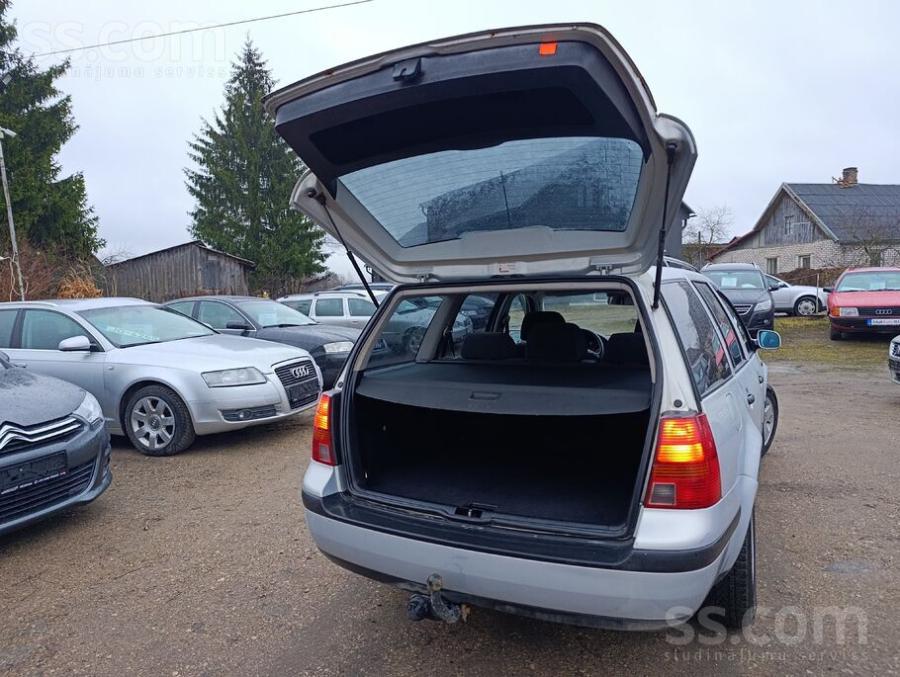 Grey Volkswagen Golf 2000 in Rezekne, with an engine capacity of 1.90 L and mileage of 327 thousand km for 1650 €, photo 12 on AUTOMOTO.COM.LV