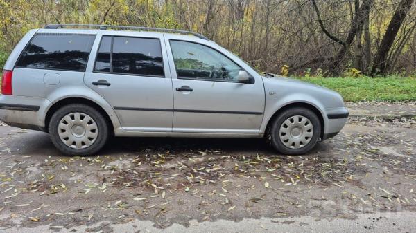 Pelēks Volkswagen Golf 2000 Cēsis, ar dzinēja tilpumu 1.90 L un nobraukumu 429 tūkst. km par 950 €, foto 2 vietnē AUTOMOTO.COM.LV