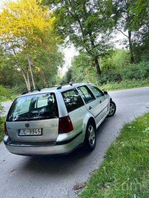 Grey Volkswagen Golf 2000 in Rezekne, with an engine capacity of 1.90 L and mileage of 405 thousand km for 1300 €, photo 4 on AUTOMOTO.COM.LV