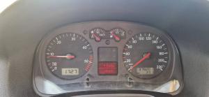 Grey Volkswagen Golf 2000 in Daugavpils, with an engine capacity of 1.90 L and mileage of 379 thousand km for 1050 €, photo 11 on AUTOMOTO.COM.LV