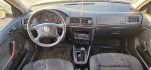 Grey Volkswagen Golf 2000 in Daugavpils, with an engine capacity of 1.90 L and mileage of 379 thousand km for 1050 €, photo 12 on AUTOMOTO.COM.LV