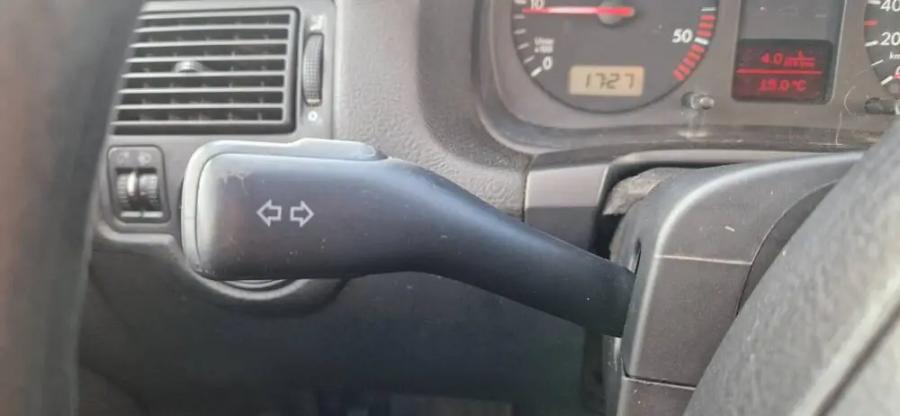 Grey Volkswagen Golf 2000 in Daugavpils, with an engine capacity of 1.90 L and mileage of 379 thousand km for 1050 €, photo 14 on AUTOMOTO.COM.LV