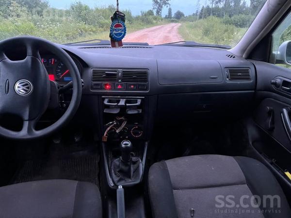 Серый Фольксваген Гольф 2000 в Огре, объемом двигателя 1.90 л и пробегом 405 тыс. км за 600 €, фото 6 на AUTOMOTO.COM.LV