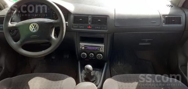 Grey Volkswagen Golf 2000 in Jekabpils, with an engine capacity of 1.90 L and mileage of 443 thousand km for 700 €, photo 5 on AUTOMOTO.COM.LV