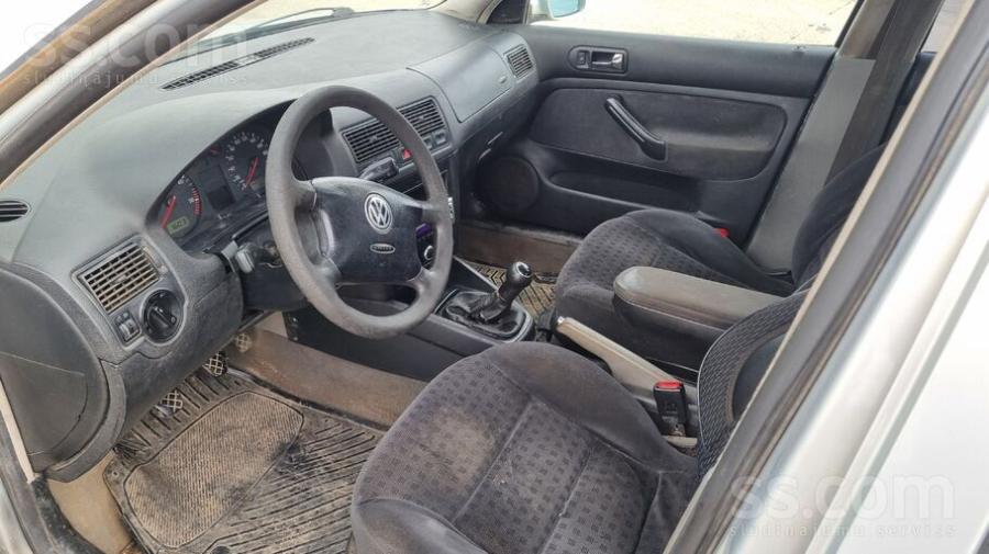 Grey Volkswagen Golf 2000 in Daugavpils, with an engine capacity of 1.90 L and mileage of 432 thousand km for 835 €, photo 8 on AUTOMOTO.COM.LV