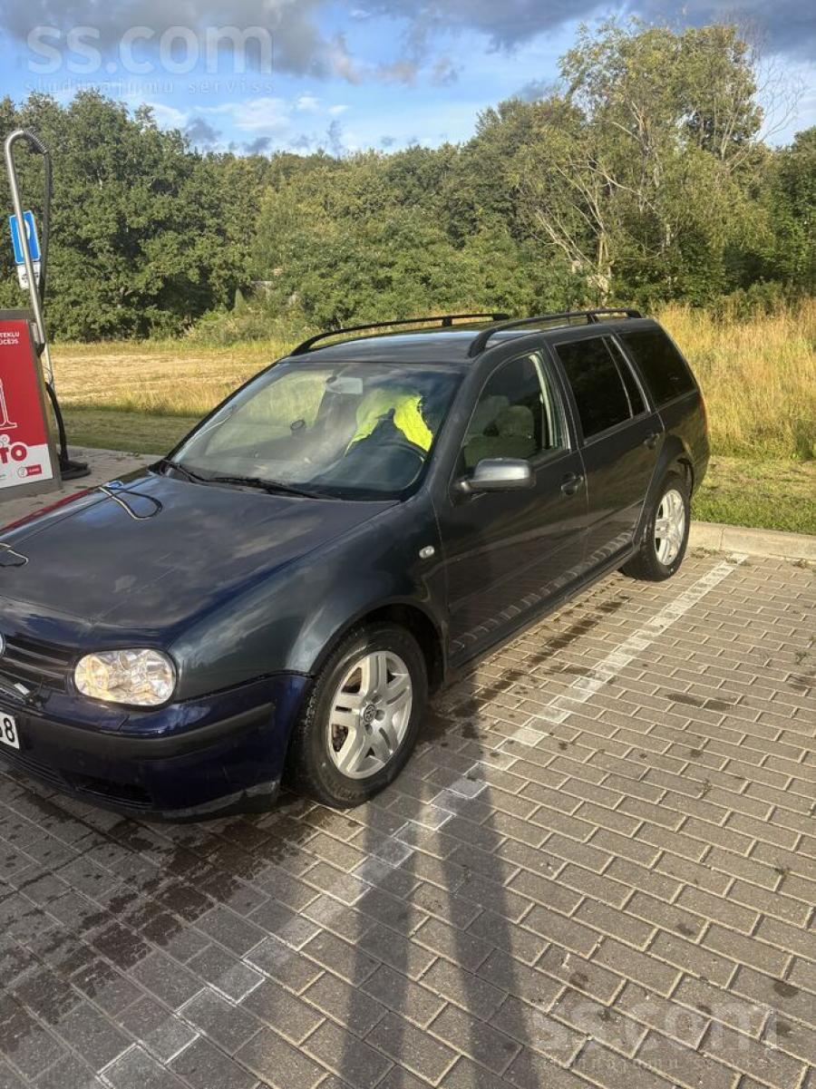 Grey Volkswagen Golf 2000 in Cesis, with an engine capacity of 1.90 L and mileage of 360 thousand km for 1100 €, photo 4 on AUTOMOTO.COM.LV
