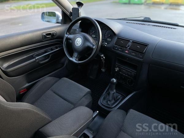 Volkswagen Golf 2000 Ogre vietnē Pelēks Volkswagen Golf 2000 Ogre, ar dzinēja tilpumu 1.90 L un nobraukumu 404 tūkst. km par 1800 €, foto 8 vietnē AUTOMOTO.COM.LV