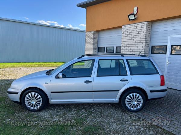 Фольксваген Гольф 2000 в Пайде на AUTOMOTO.COM.LV Серый Фольксваген Гольф 2000 в Пайде, объемом двигателя 1.60 л и пробегом 210 тыс. км за 1890 €, фото 3 на AUTOMOTO.COM.LV