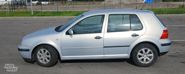 Pelēks Volkswagen Golf 2000 Kauņa, ar dzinēja tilpumu 1.60 L un nobraukumu 181 tūkst. km par 1200 €, foto 4 vietnē AUTOMOTO.COM.LV