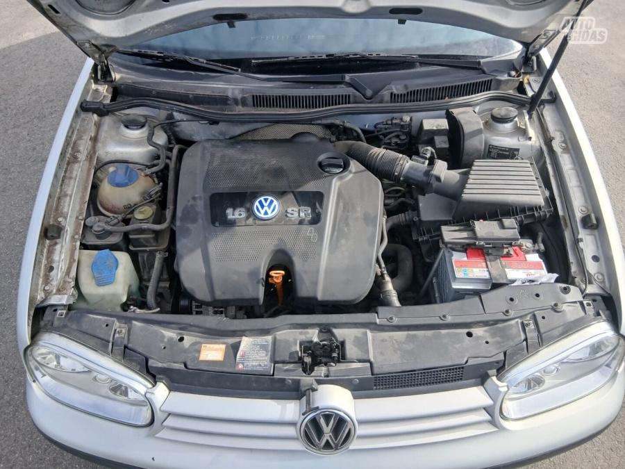 Grey Volkswagen Golf 2000 in Kaunas, with an engine capacity of 1.60 L and mileage of 181 thousand km for 1200 €, photo 16 on AUTOMOTO.COM.LV
