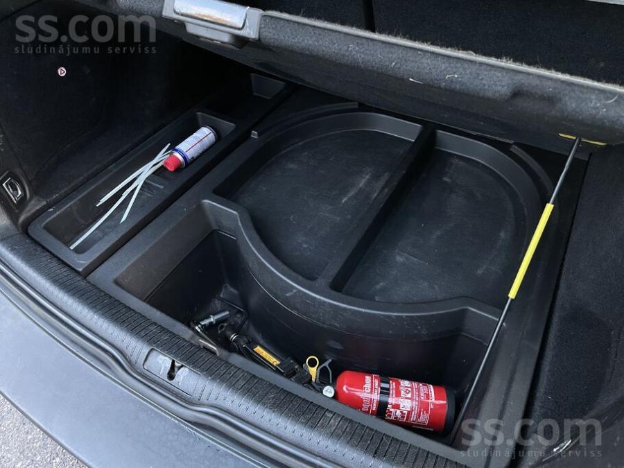Pelēks Volkswagen Golf 2000 Ogre, ar dzinēja tilpumu 1.90 L un nobraukumu 404 tūkst. km par 1600 €, foto 14 vietnē AUTOMOTO.COM.LV