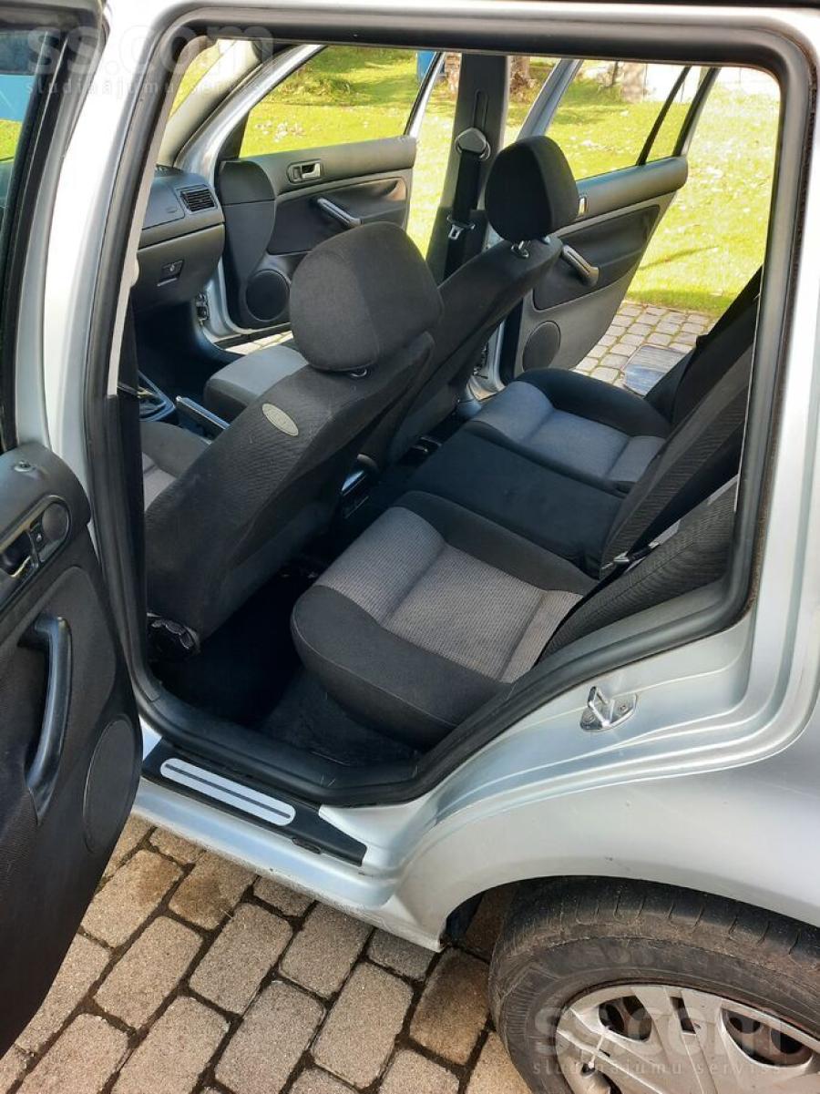 Pelēks Volkswagen Golf 2000 Rēzekne, ar dzinēja tilpumu 1.90 L un nobraukumu 298 tūkst. km par 1100 €, foto 5 vietnē AUTOMOTO.COM.LV