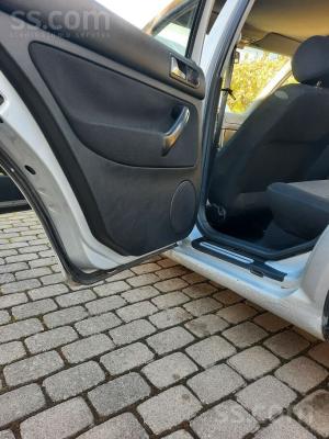 Pelēks Volkswagen Golf 2000 Rēzekne, ar dzinēja tilpumu 1.90 L un nobraukumu 298 tūkst. km par 1100 €, foto 9 vietnē AUTOMOTO.COM.LV