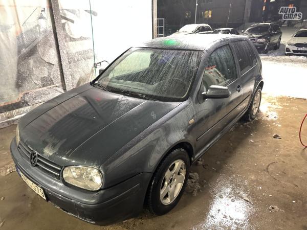 Pelēks Volkswagen Golf 2001 Jonava, ar dzinēja tilpumu 1.90 L un nobraukumu 489 tūkst. km par 600 €, foto 7 vietnē AUTOMOTO.COM.LV