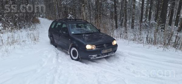 Pelēks Volkswagen Golf 2001 Jūrmala, ar dzinēja tilpumu 1.90 L un nobraukumu 423 tūkst. km par 850 €, foto 2 vietnē AUTOMOTO.COM.LV