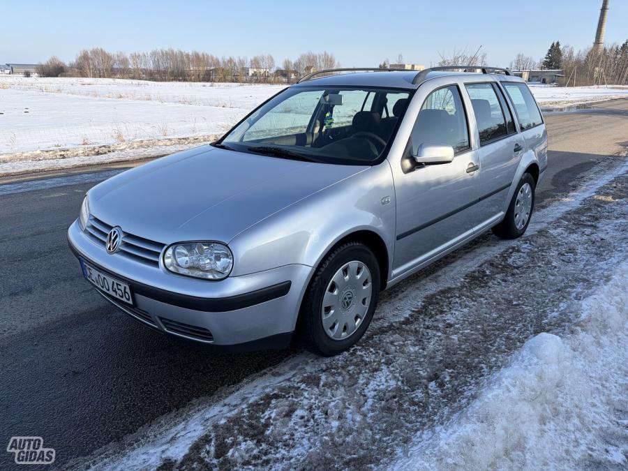 Pelēks Volkswagen Golf 2001 Lazdijai, ar dzinēja tilpumu 1.60 L un nobraukumu 305 tūkst. km par 2250 €, foto 2 vietnē AUTOMOTO.COM.LV