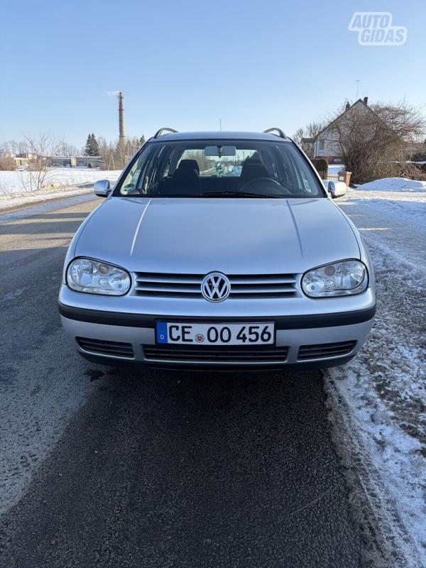 Pelēks Volkswagen Golf 2001 Lazdijai, ar dzinēja tilpumu 1.60 L un nobraukumu 305 tūkst. km par 2250 €, foto 3 vietnē AUTOMOTO.COM.LV